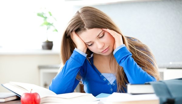 8 Reasons Why Students Lack Interest in Studies - Robomate Plus